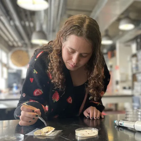 Sarah McCabe '24's Lasting Impact on Botanic Garden Conservation Efforts